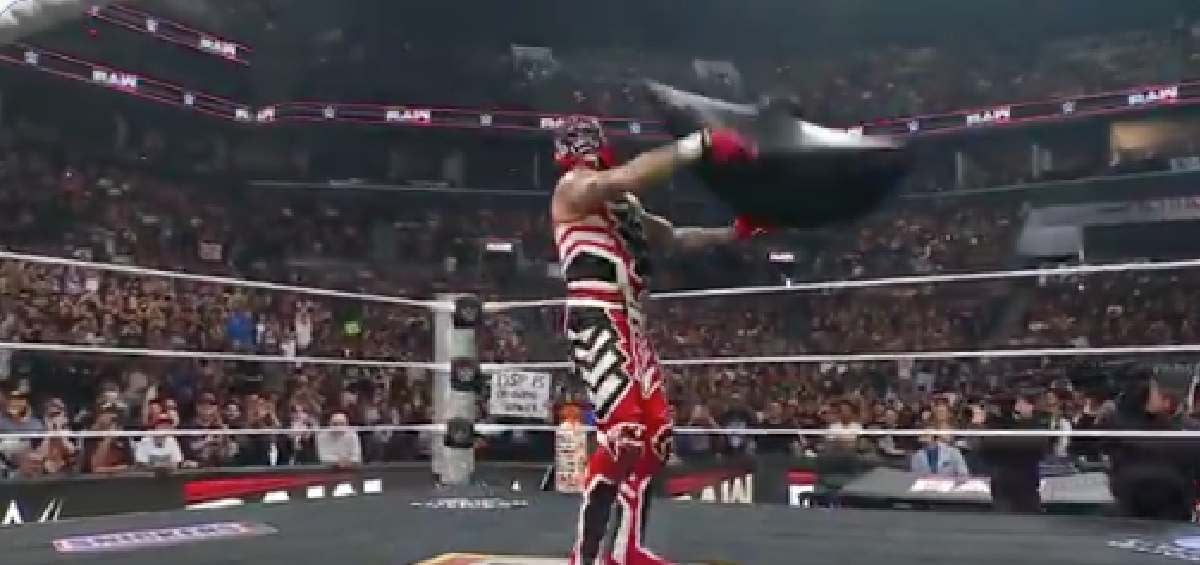 ¡Ya era hora! Penta Zero Miedo triunfa ante Grayson Waller en RAW